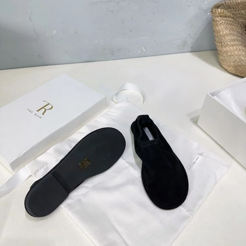 Exact replica The Row Shoes