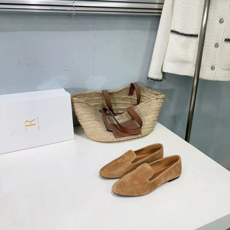 Exact replica The Row Shoes