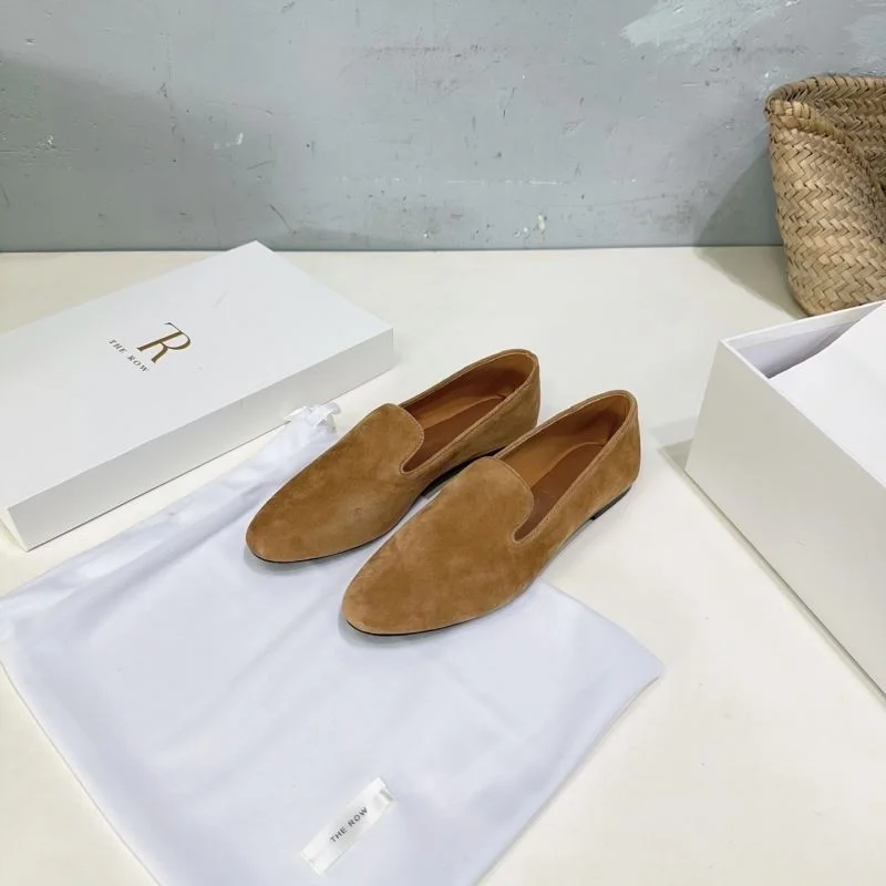 Exact replica The Row Shoes