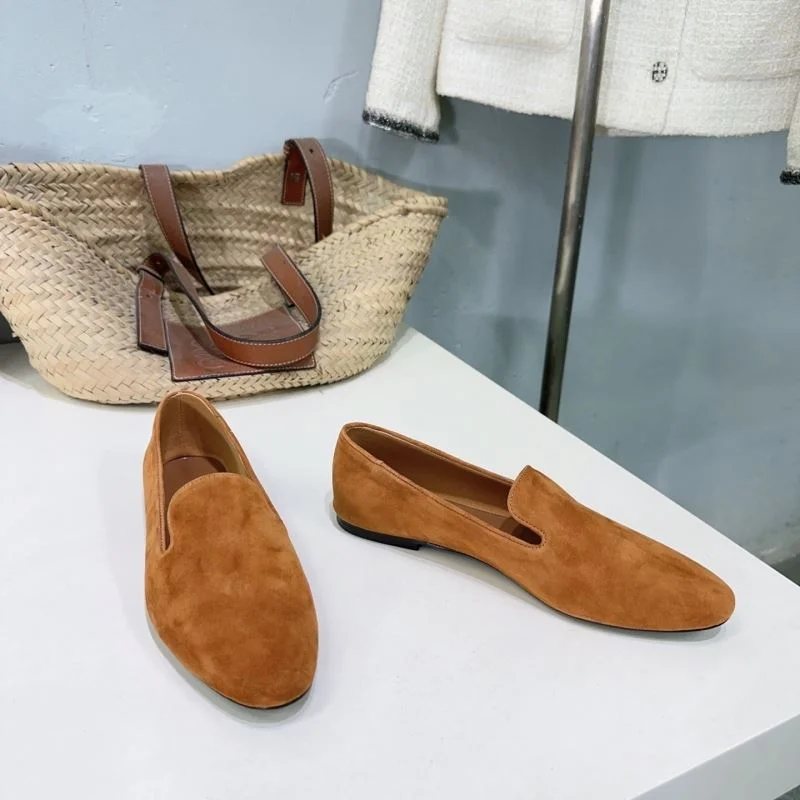 Indistinguishable The Row Shoes