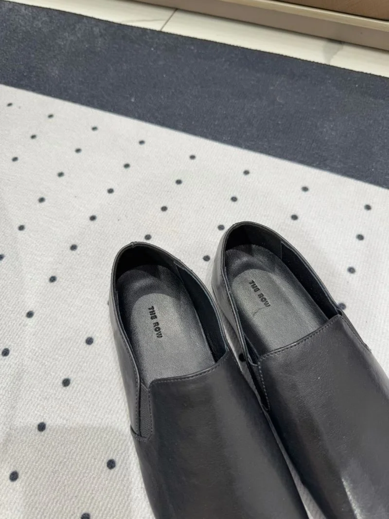 Bargain The Row Shoes