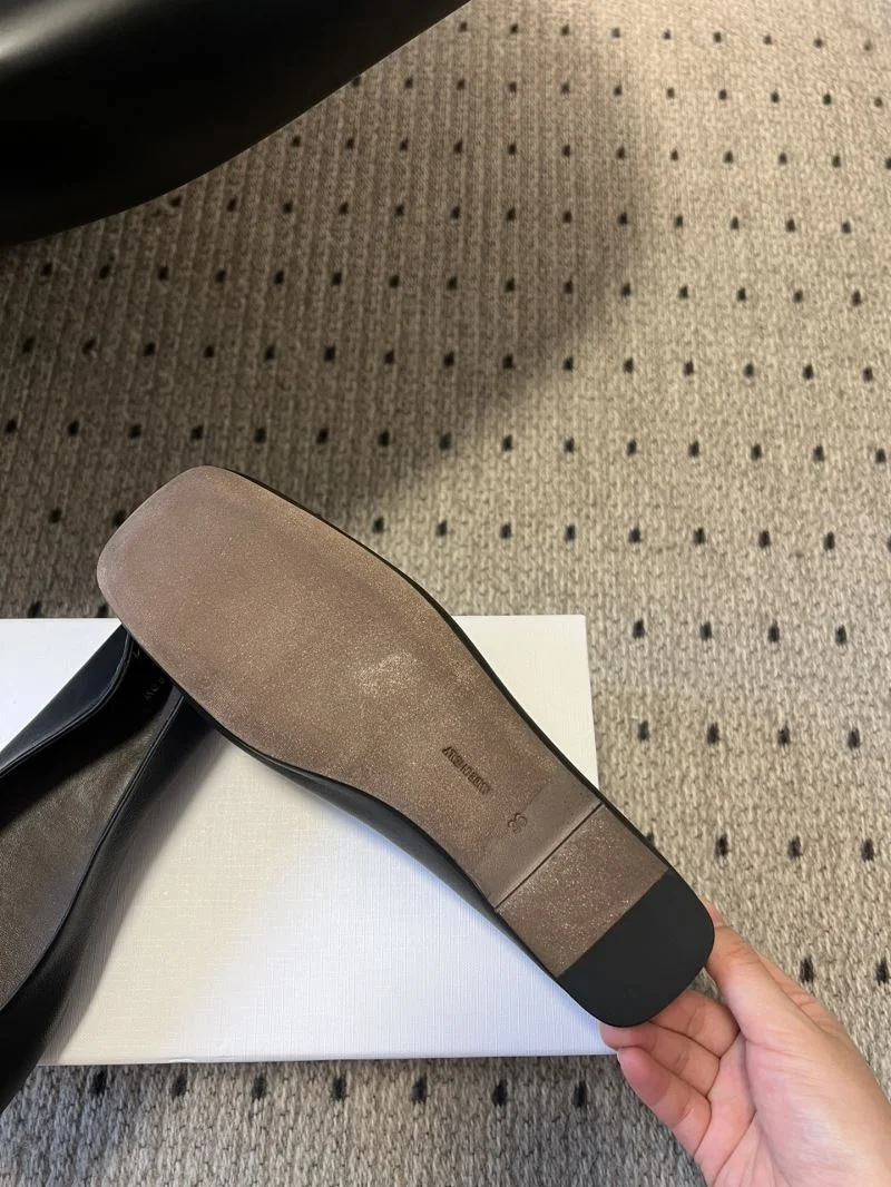 High fidelity The Row Shoes