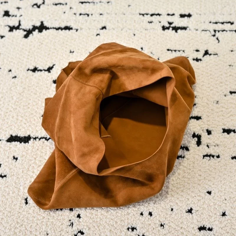 Affordable The Row Shopping Bags