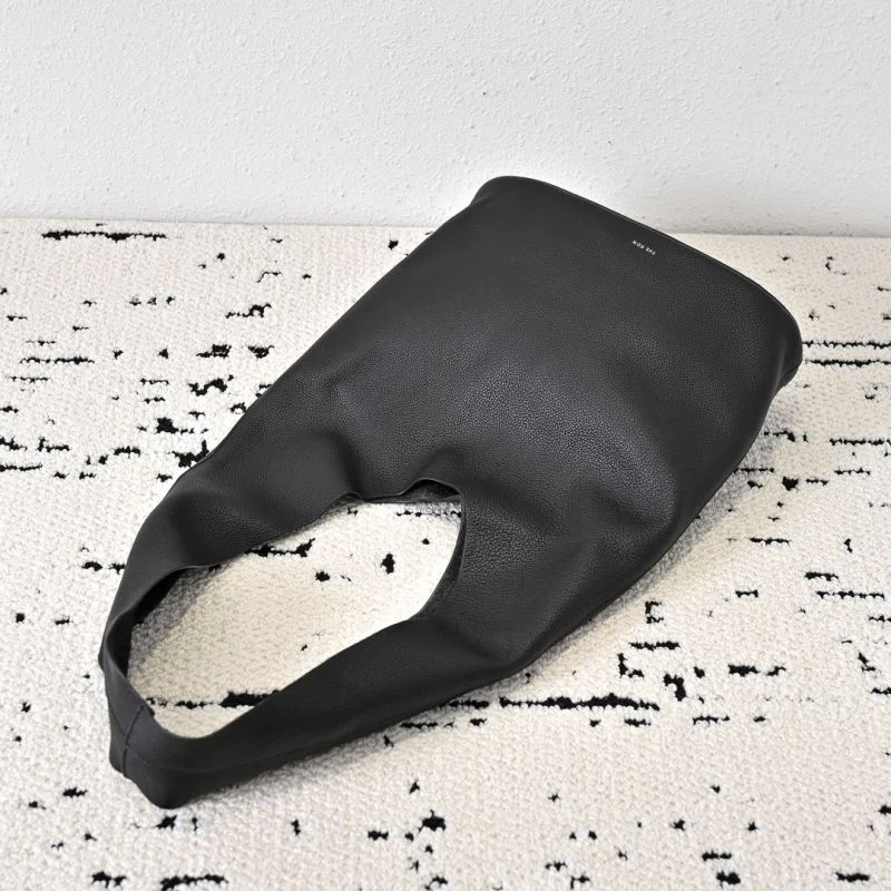 Low-cost The Row Shopping Bags