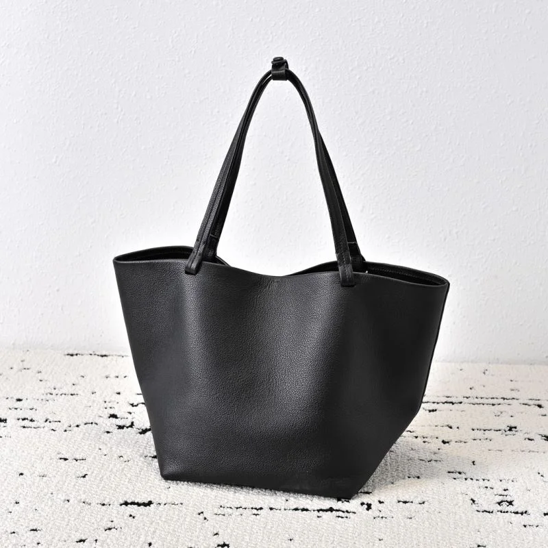 Cut-rate The Row Shopping Bags