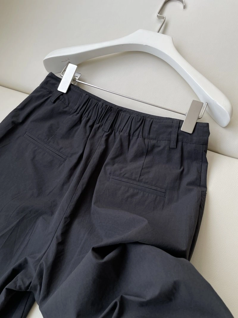 Reasonably priced The Row Short Pants