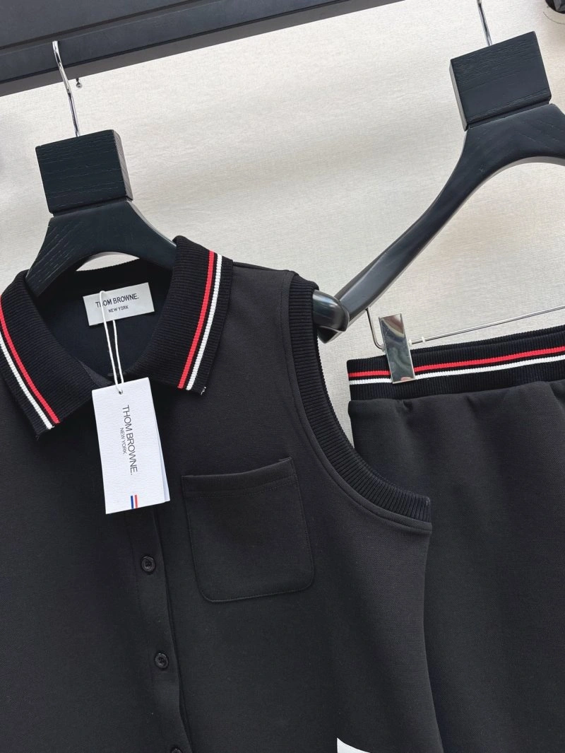 Discounted Thom Browne Dress Suits