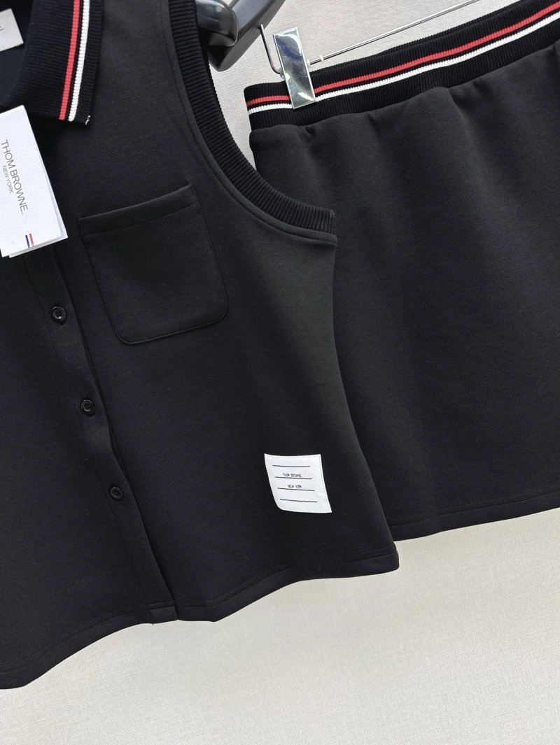Discounted Thom Browne Dress Suits