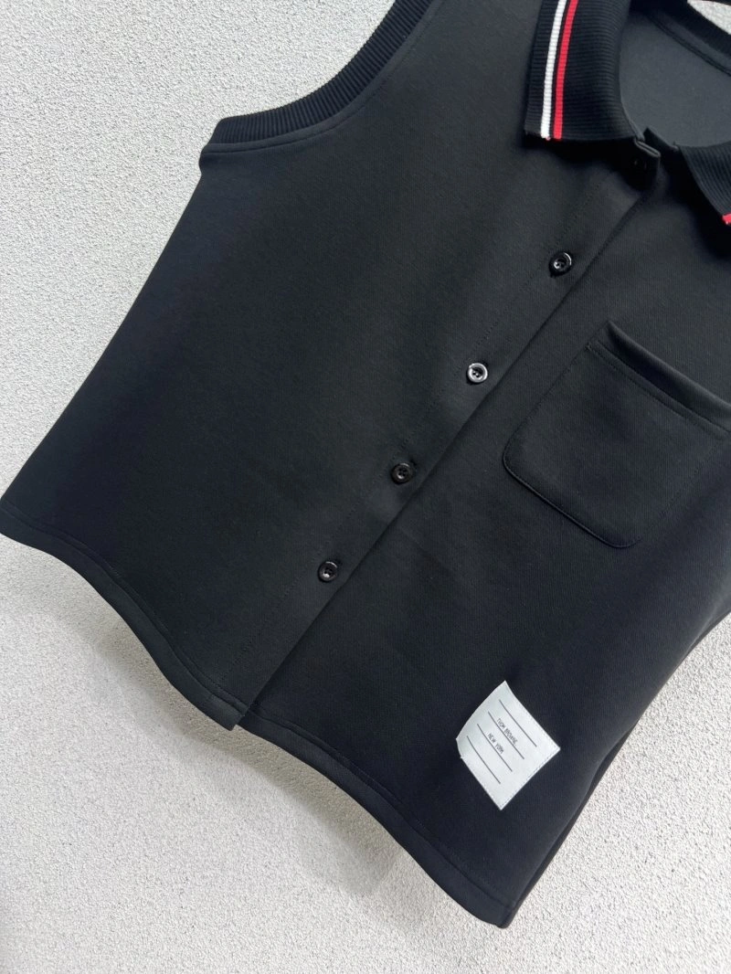 Accurate model Thom Browne Dress Suits
