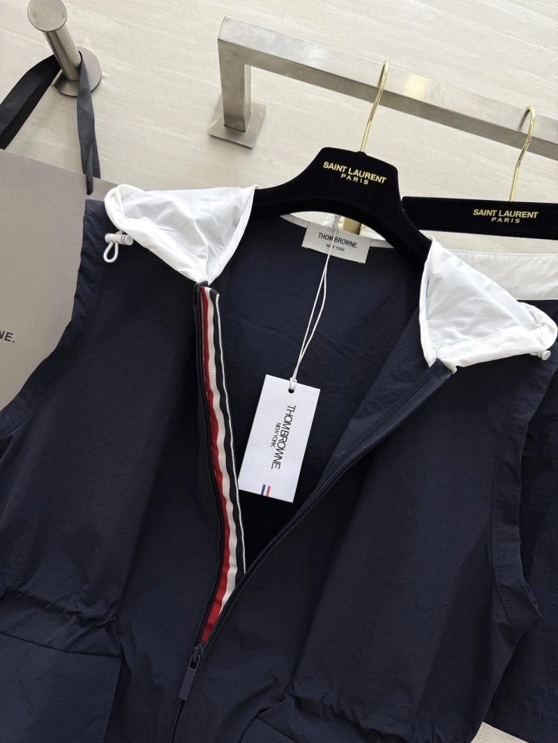 Top match Thom Browne Dress Suits