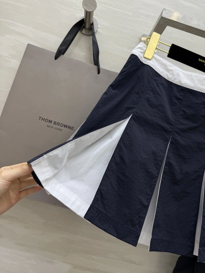 Top match Thom Browne Dress Suits