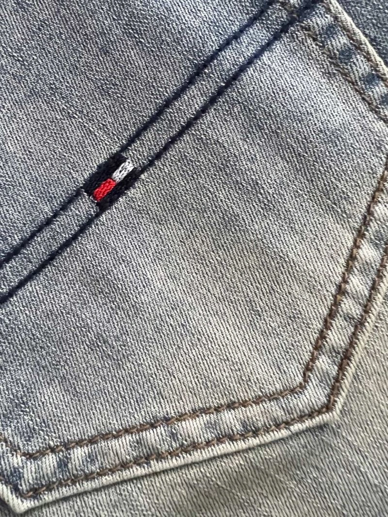 High fidelity Thom Browne Jeans