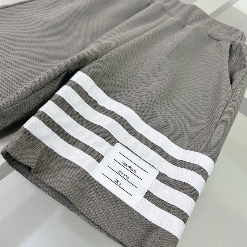 Exact replica Thom Browne Kids