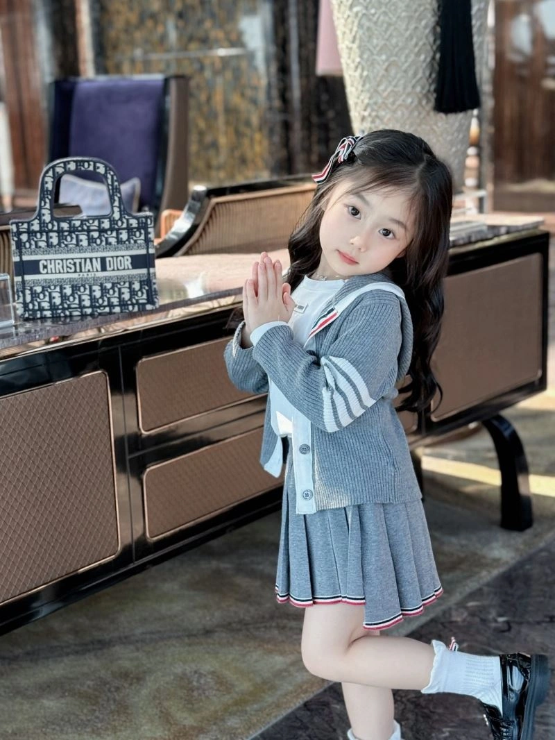 Bargain Thom Browne Kids