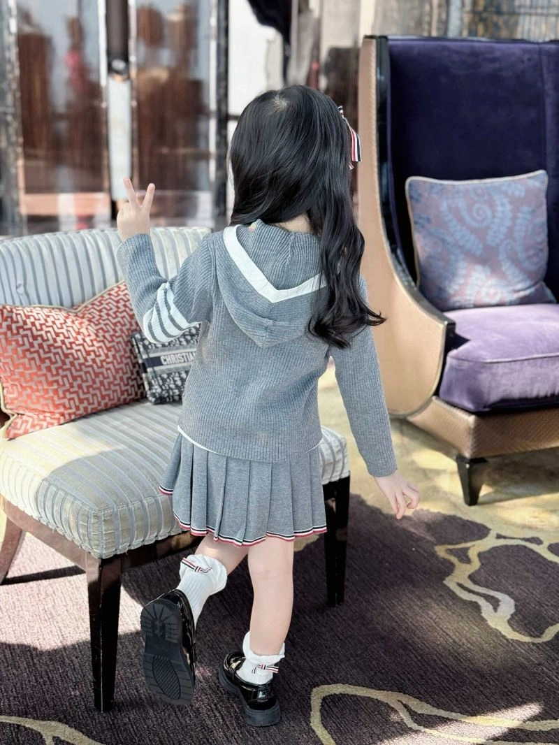 Bargain Thom Browne Kids