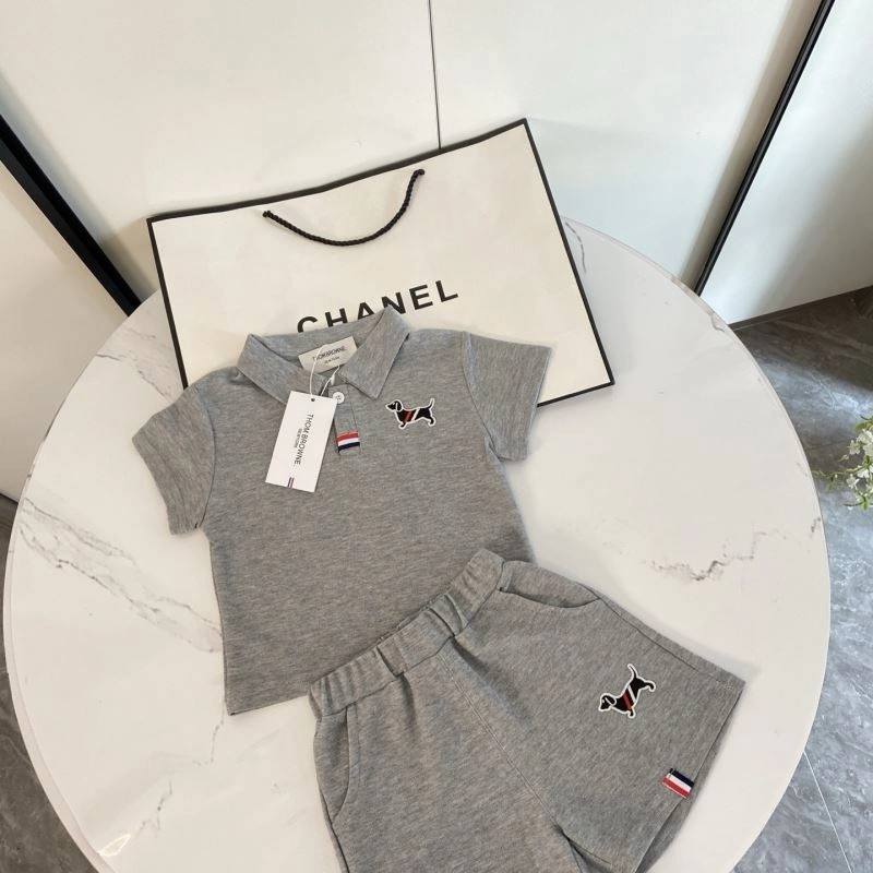 Accurate model Thom Browne Kids