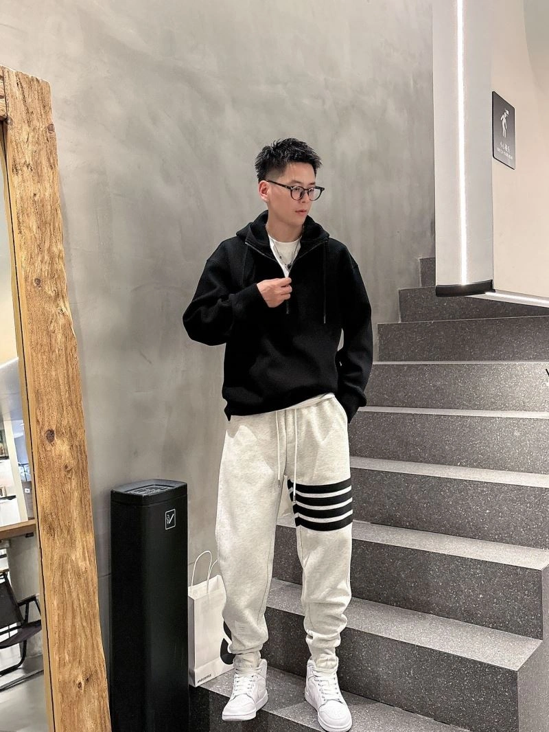 Cut-rate Thom Browne Long Pants