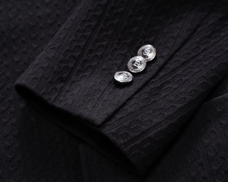 Low-cost Thom Browne Outwear