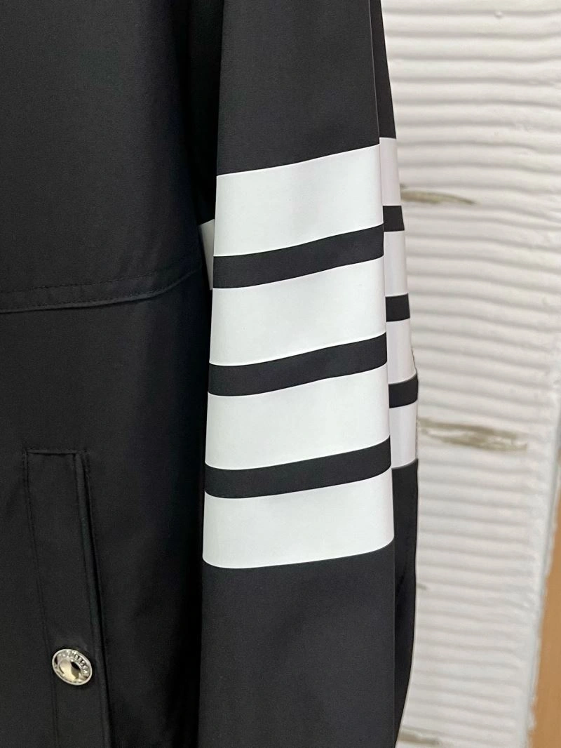 Top mirror Thom Browne Outwear