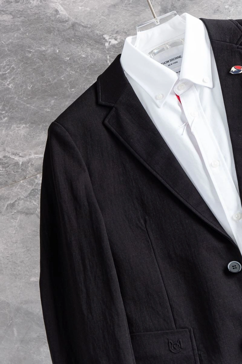 Cut-rate Thom Browne Outwear