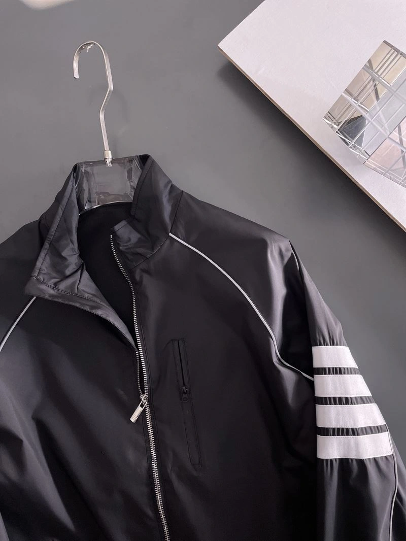 Top mirror Thom Browne Outwear