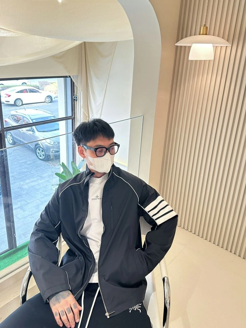 Brand-original Thom Browne Outwear
