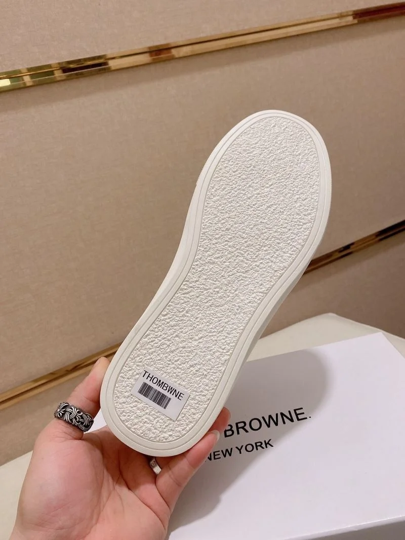 Exact replica Thom Browne Shoes