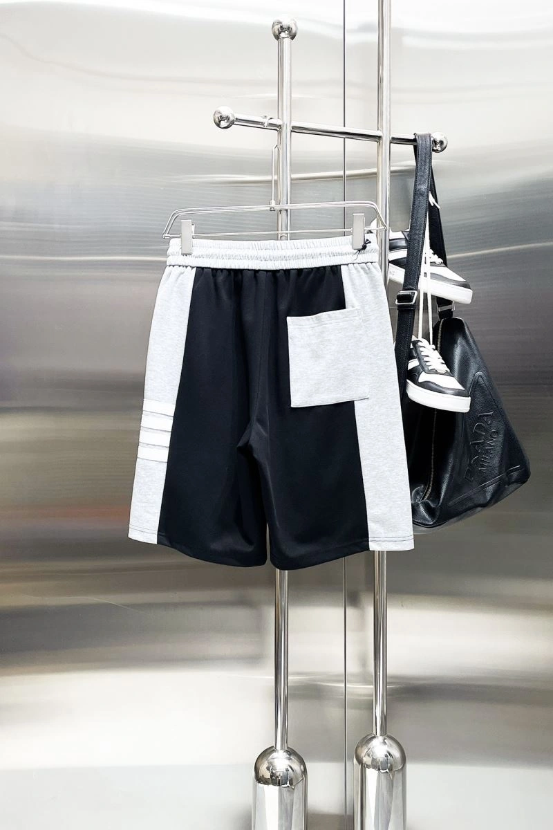 Brand-authenticated Thom Browne Short Pants