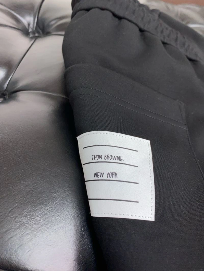 Bargain Thom Browne Short Pants