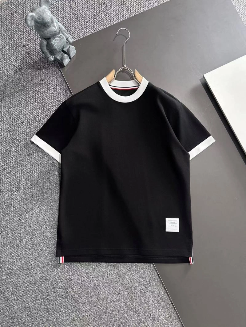 Inexpensive Thom Browne Short Suits