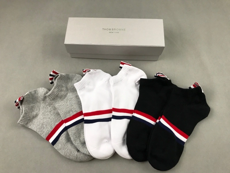 Exact replica Thom Browne Socks