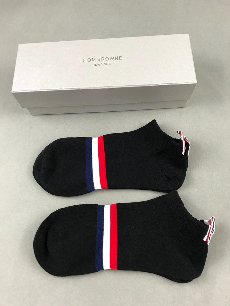 Exact replica Thom Browne Socks