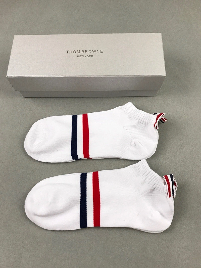 Exact replica Thom Browne Socks