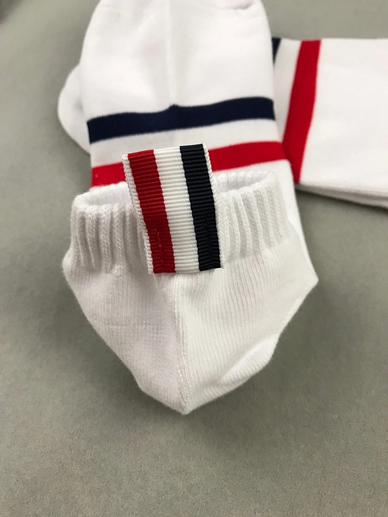 Exact replica Thom Browne Socks