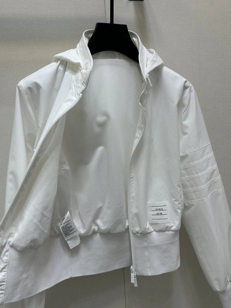 Factory-made Thom Browne Sunscreen Jacket