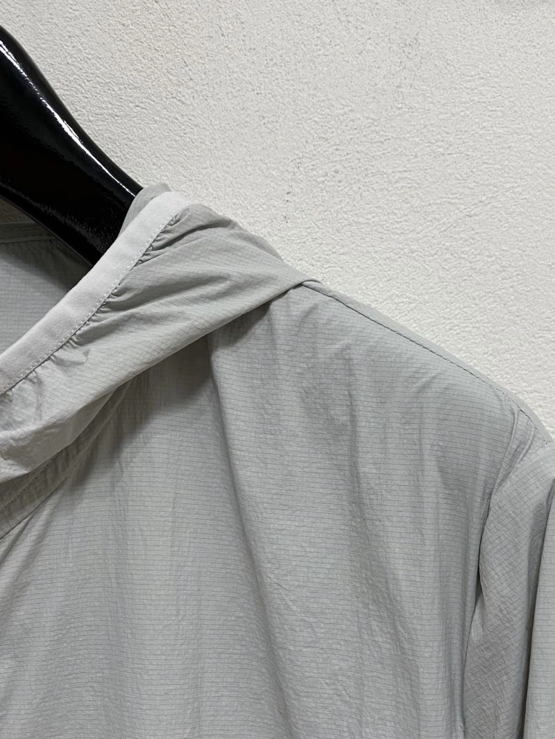 Top match Thom Browne Sunscreen Jacket