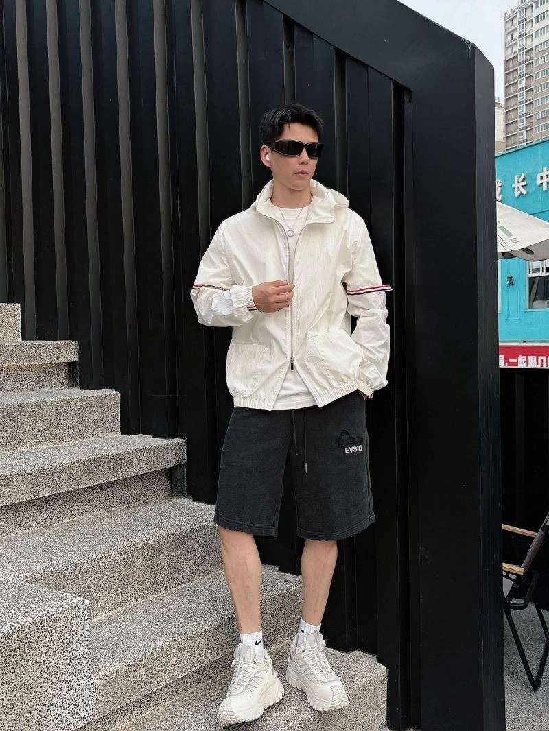 Value-priced Thom Browne Sunscreen Jacket
