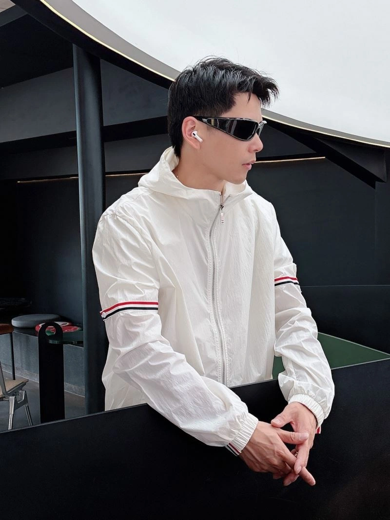 Value-priced Thom Browne Sunscreen Jacket