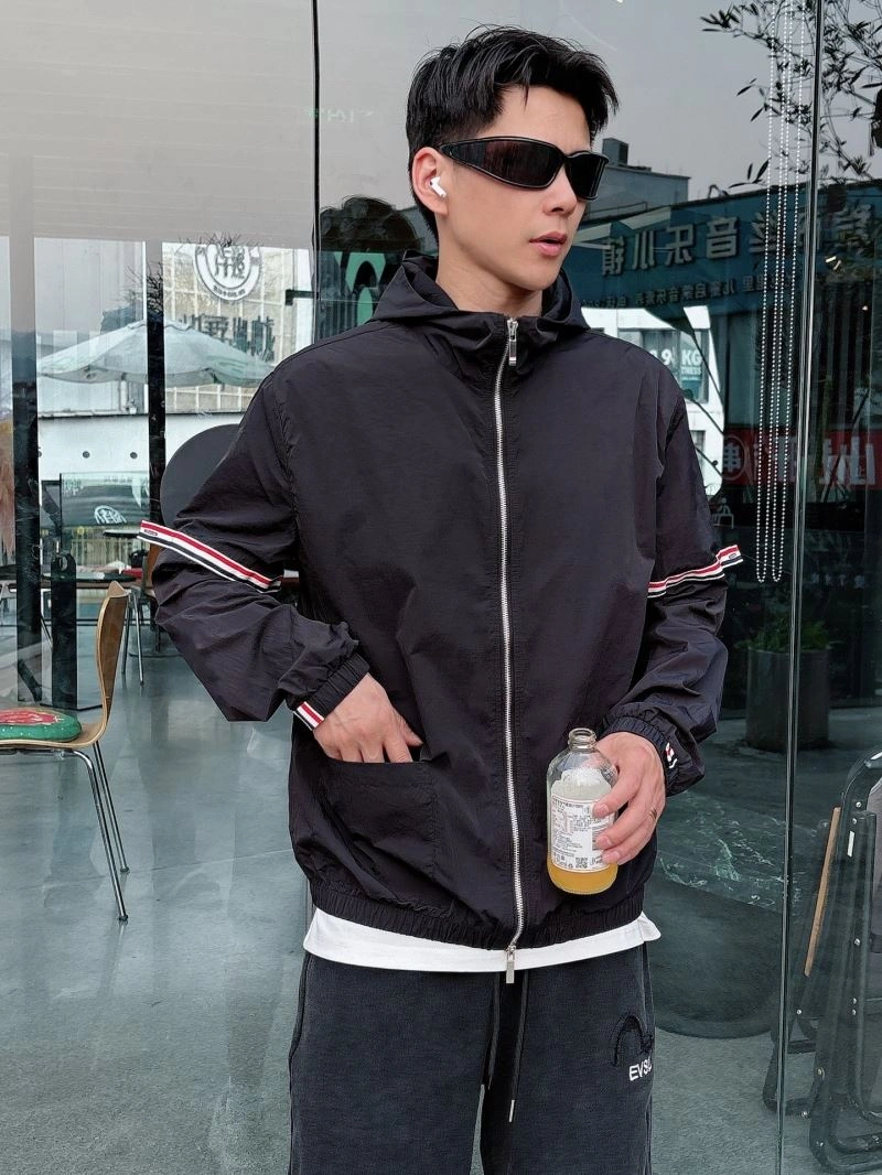 Bargain Thom Browne Sunscreen Jacket
