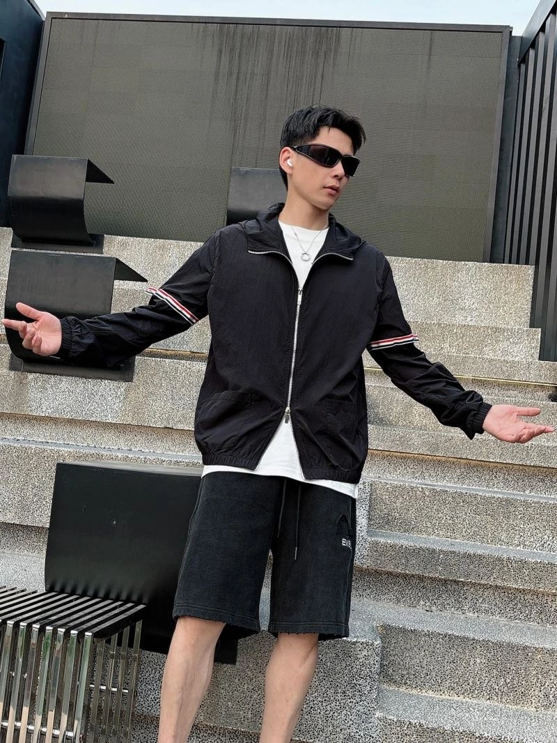 Bargain Thom Browne Sunscreen Jacket