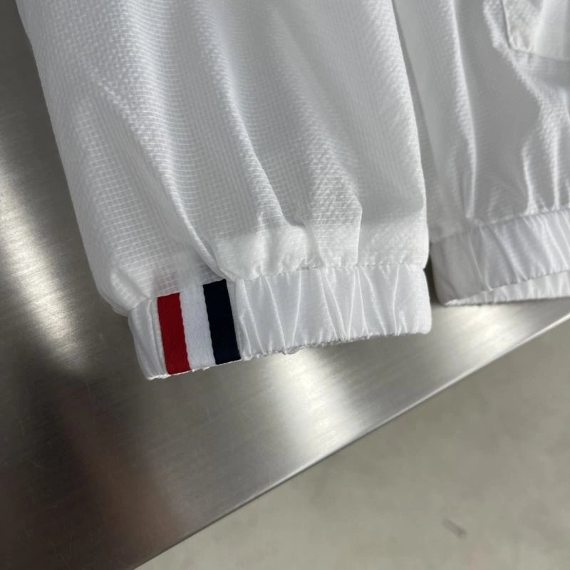 Low-cost Thom Browne Sunscreen Jacket