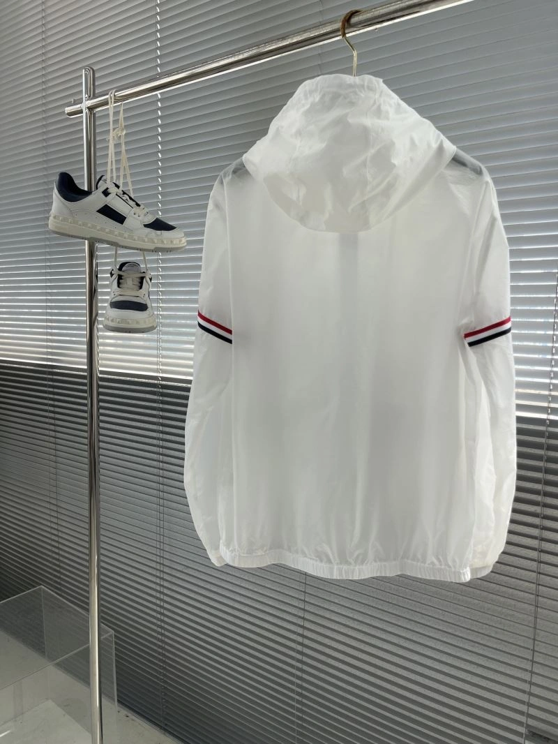 Low-cost Thom Browne Sunscreen Jacket