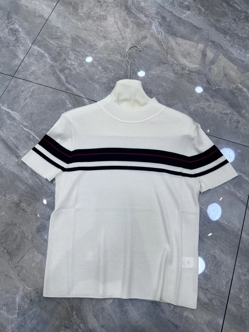 Accurate model Thom Browne Sweaters
