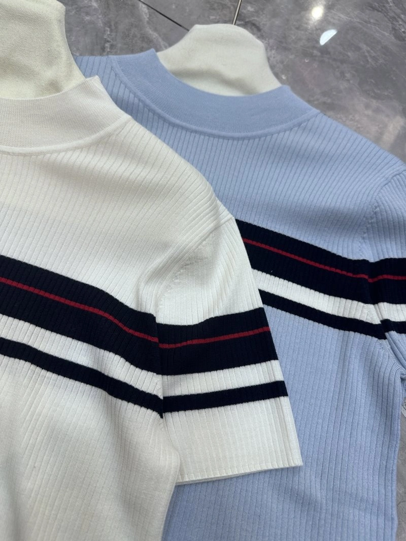 Accurate model Thom Browne Sweaters