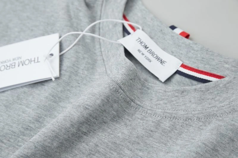 Inexpensive Thom Browne T-Shirts
