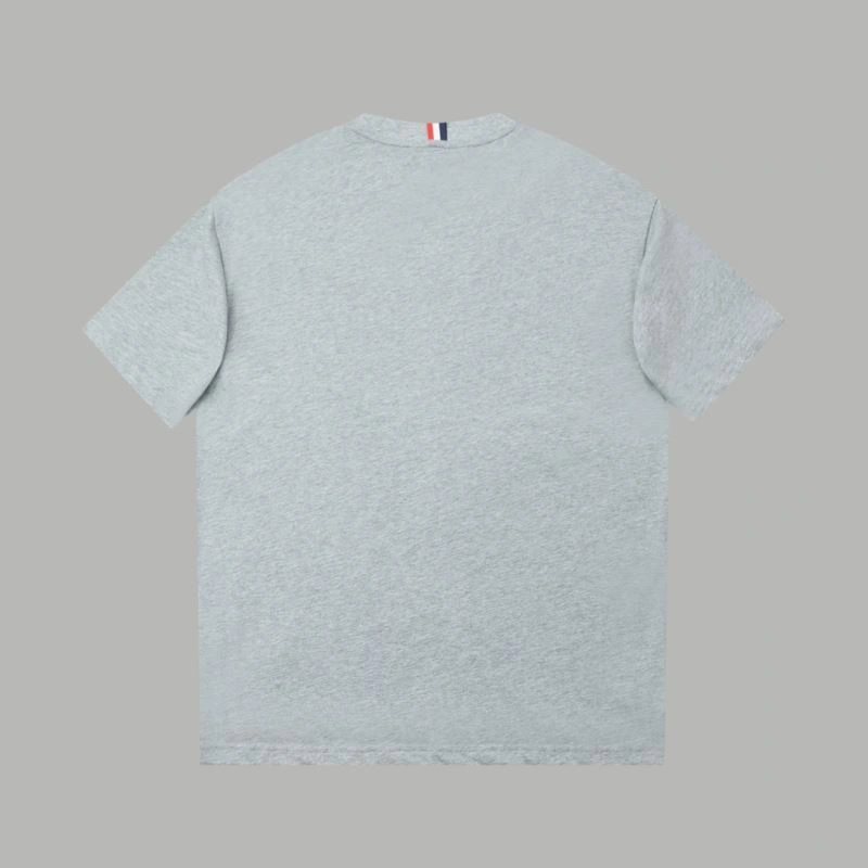 Inexpensive Thom Browne T-Shirts