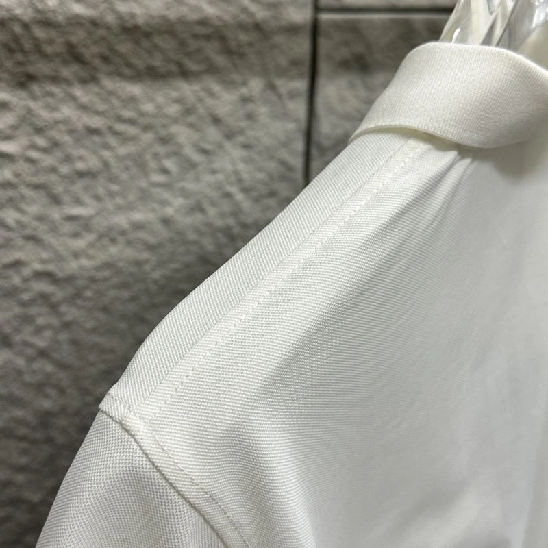 Accurate model Thom Browne T-Shirts