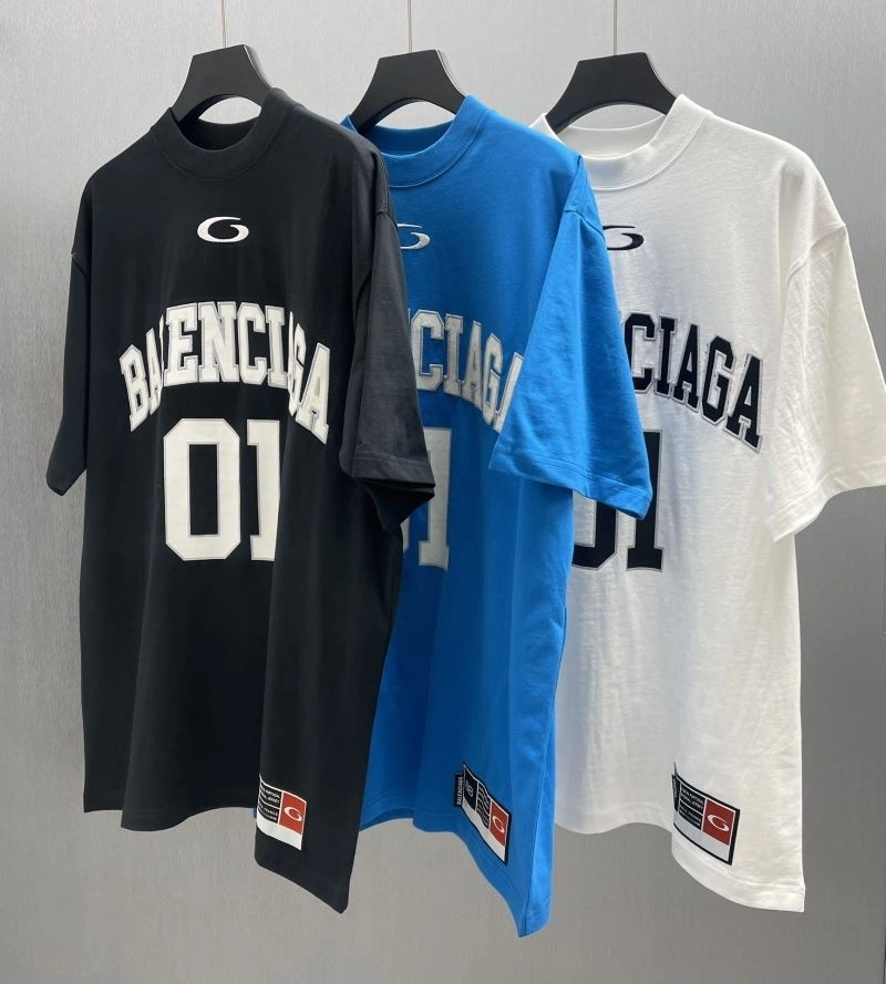 Low-cost Thom Browne T-Shirts