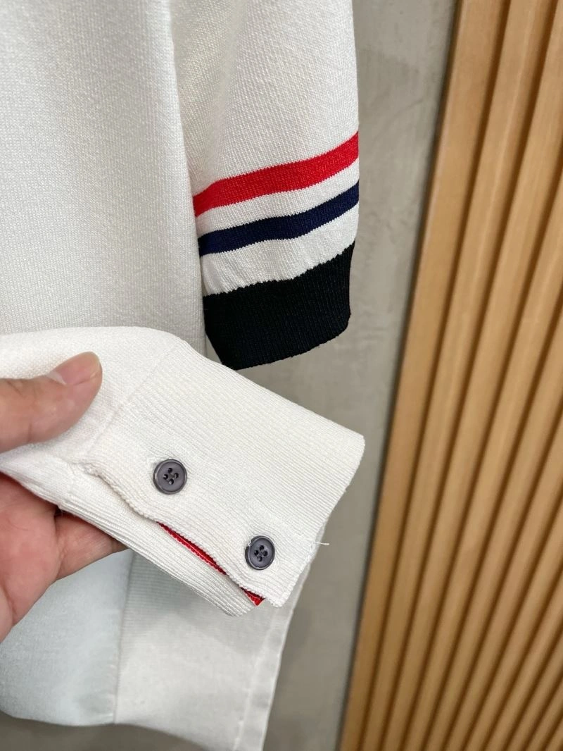 Low-cost Thom Browne T-Shirts