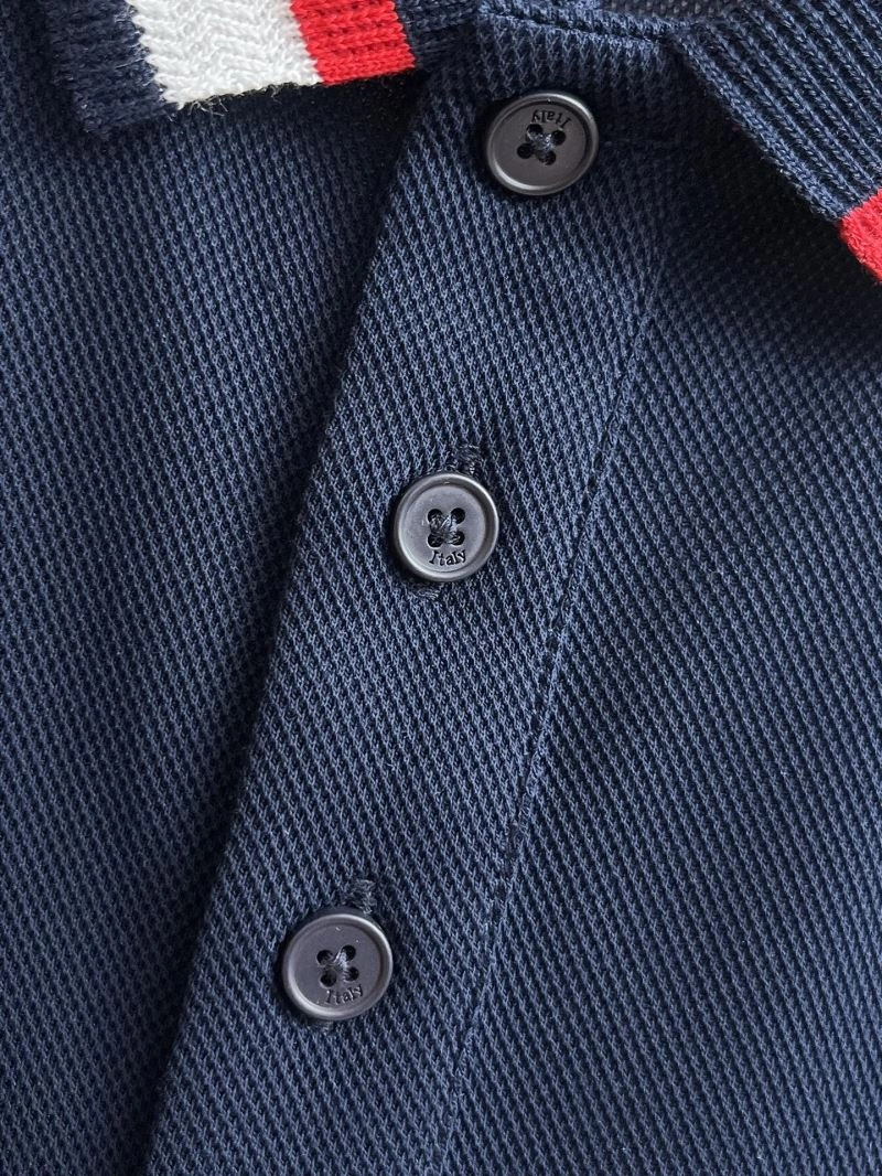 Accurate model Thom Browne T-Shirts